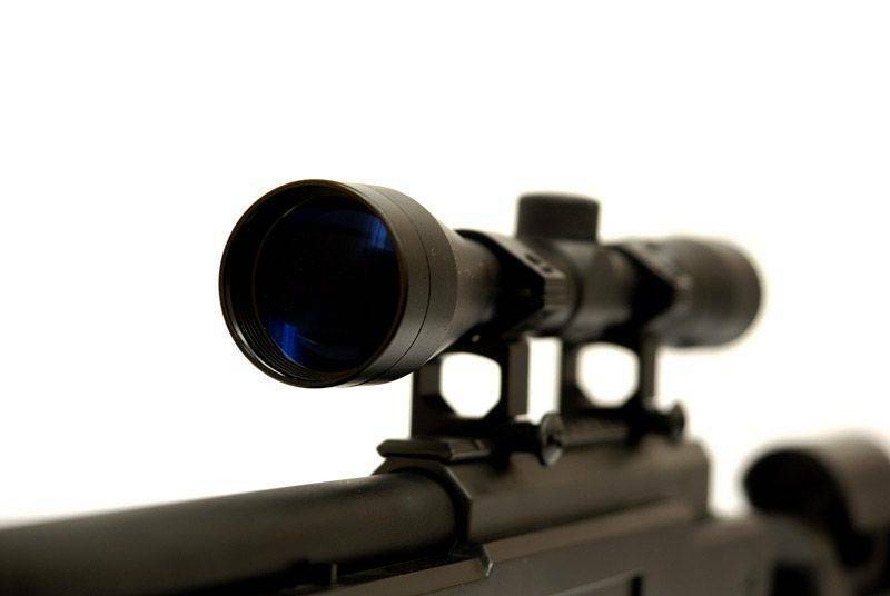 Well MB05 MK96 Spring Sniper Rifle Airsoft Gun (Black) W/ Scope + Bi ...