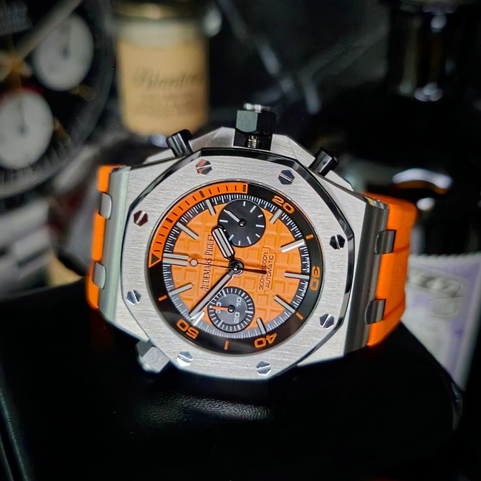 Audemars Piguet Royal Oak Offshore 42mm Orange Diver Chrono 26703ST.OO ...