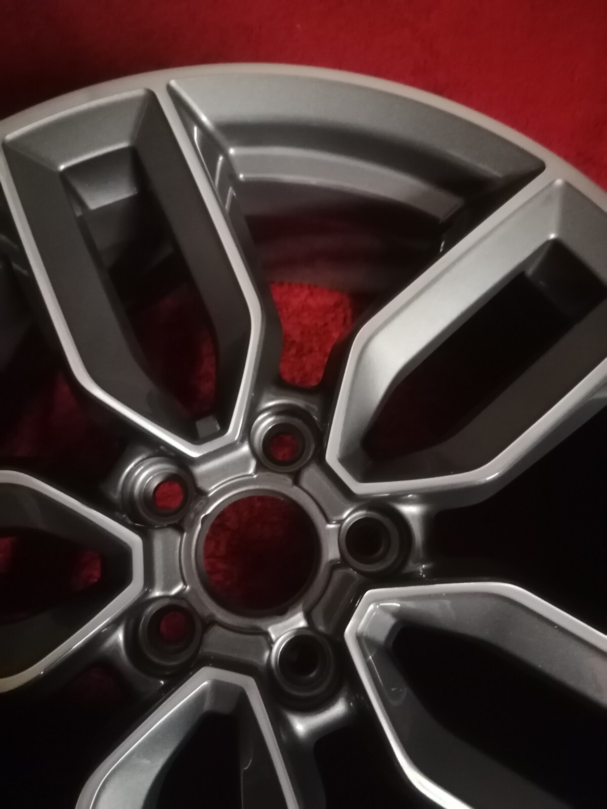 Audi S3 Alloy Wheel 8V0601025M 18 “ Unmarked 8v Genuine Diamond Cut ...