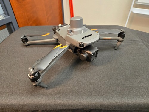 DJI M3E Mavic 3E w/ 4 Batts, Fast Charger, RTK, 6 Flight Hours, Need ...