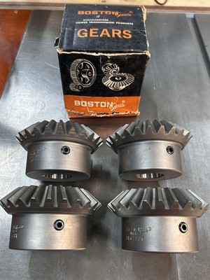 QTY 1 SET BOSTON GEAR HLK118Y STEEL MITER GEARS 6 PITCH 24 TEETH 1-1/4 ...