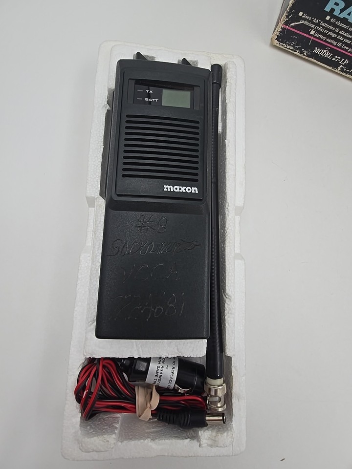 Maxon Citizens Band Radio CB Model 27-LP 40 Channel 5-Watt | eBay