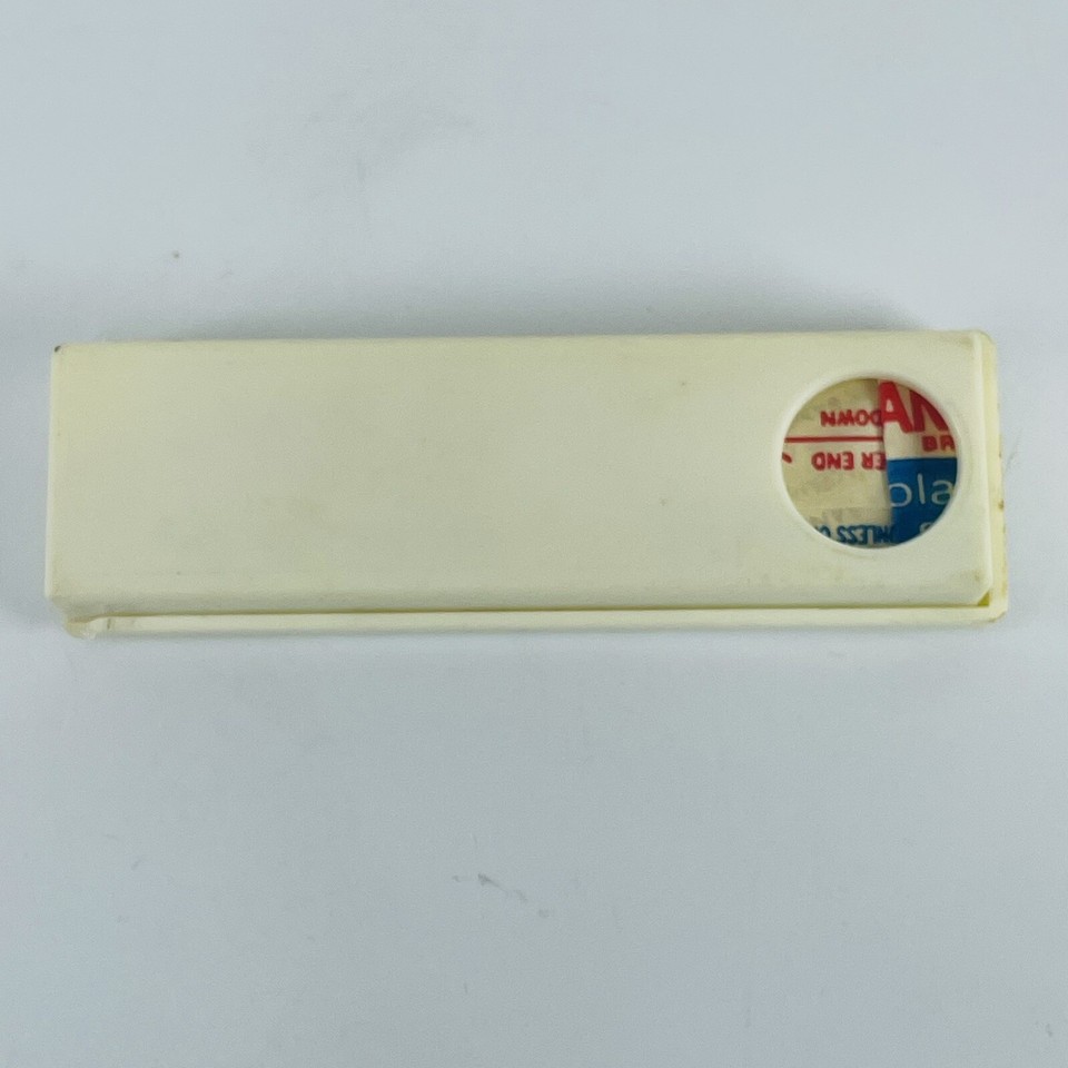Coon Rapids Iowa Garst Seed Co VTG Plastic Travel Band Aid Dispenser ...