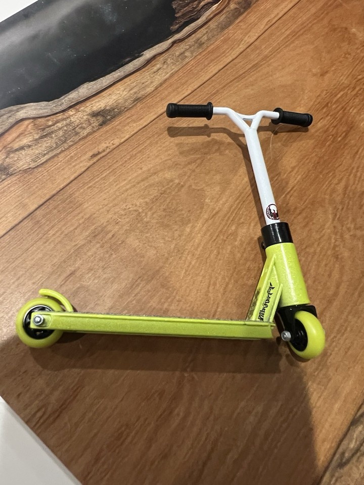 Tech Deck Scooters Series 1 Phoenix Pro Scooters Dan Barrett 1 | eBay
