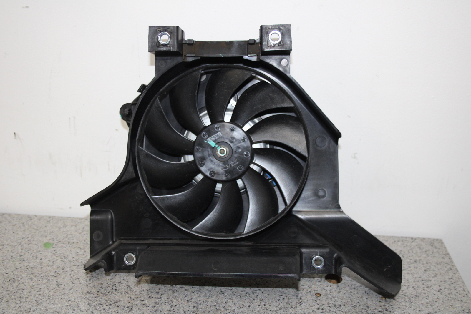 19 KAWASAKI Z400 ER400 ABS BLACK OEM ENGINE RADIATOR COOLING FAN | eBay