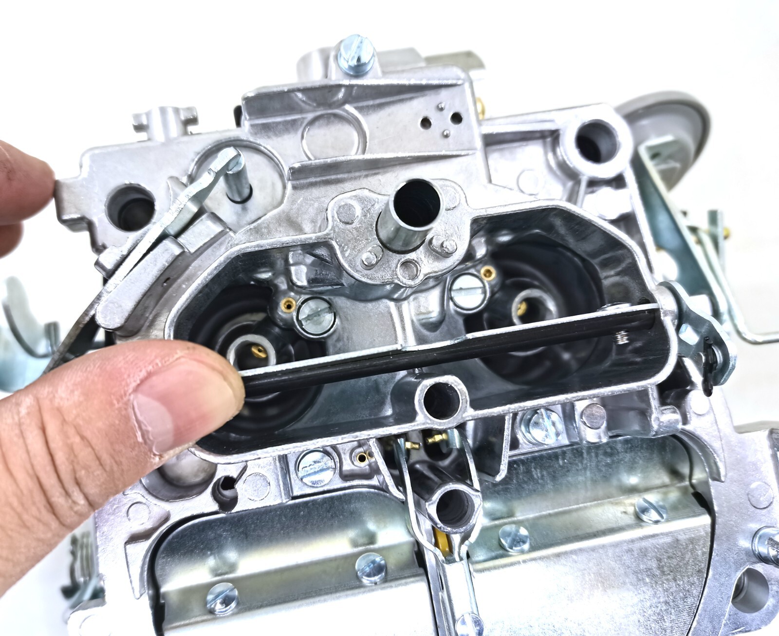 Rochester Quadrajet 4MV 4 bbl Carb Mechanical Choke 1966-73 Chevy/GMC ...