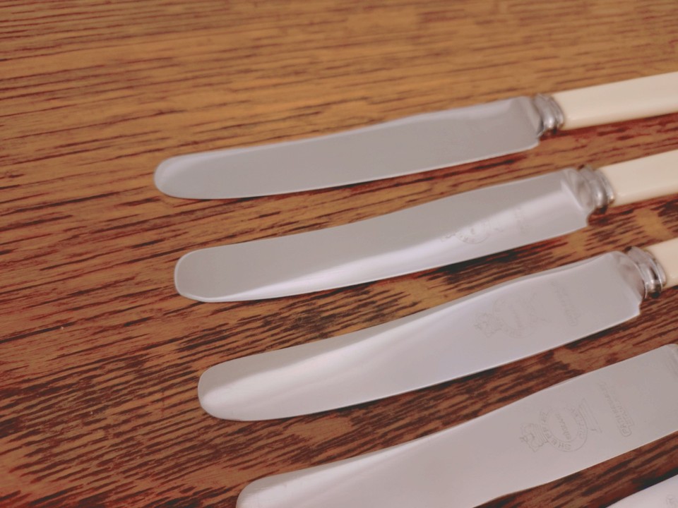 Superb Vintage Set 6 x Faux Bone Handle DESSERT CUTLERY - Made in ...