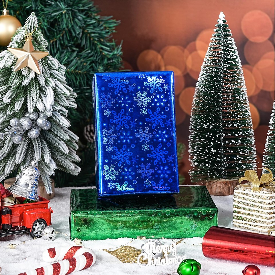 LeZakaa Snowflake Holographic Wrapping Paper - Mini Roll - Red/Blue ...