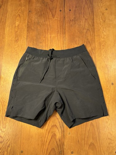 NWOT Ten Thousand Mens Interval Short 7in SMALL Lined BLACK Workout Gym ...