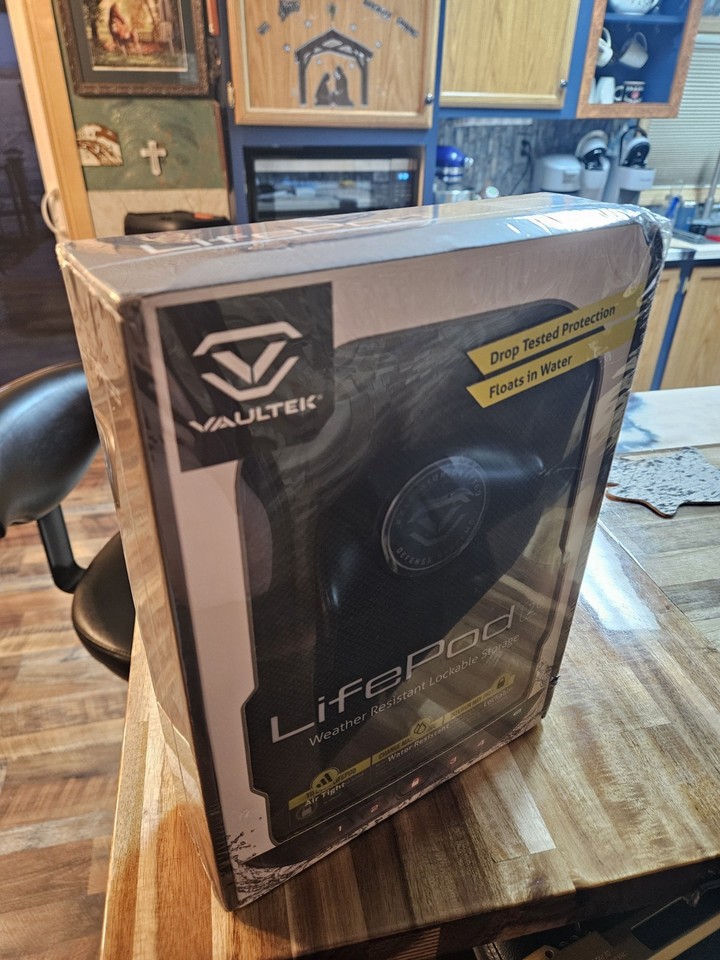 Vaultek LifePod 2.0 Portable Safe Model VLP20-Covert Black Never Used ...