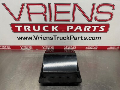 PETERBILT 330 337 348 382 388 389 567 579 G11-6029 BRACKET-AIR DRYER ...