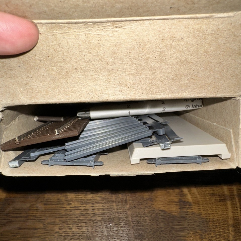 Micro-Engineering HO Scale Kit #75-520 50' Single Track Thru Girder ...