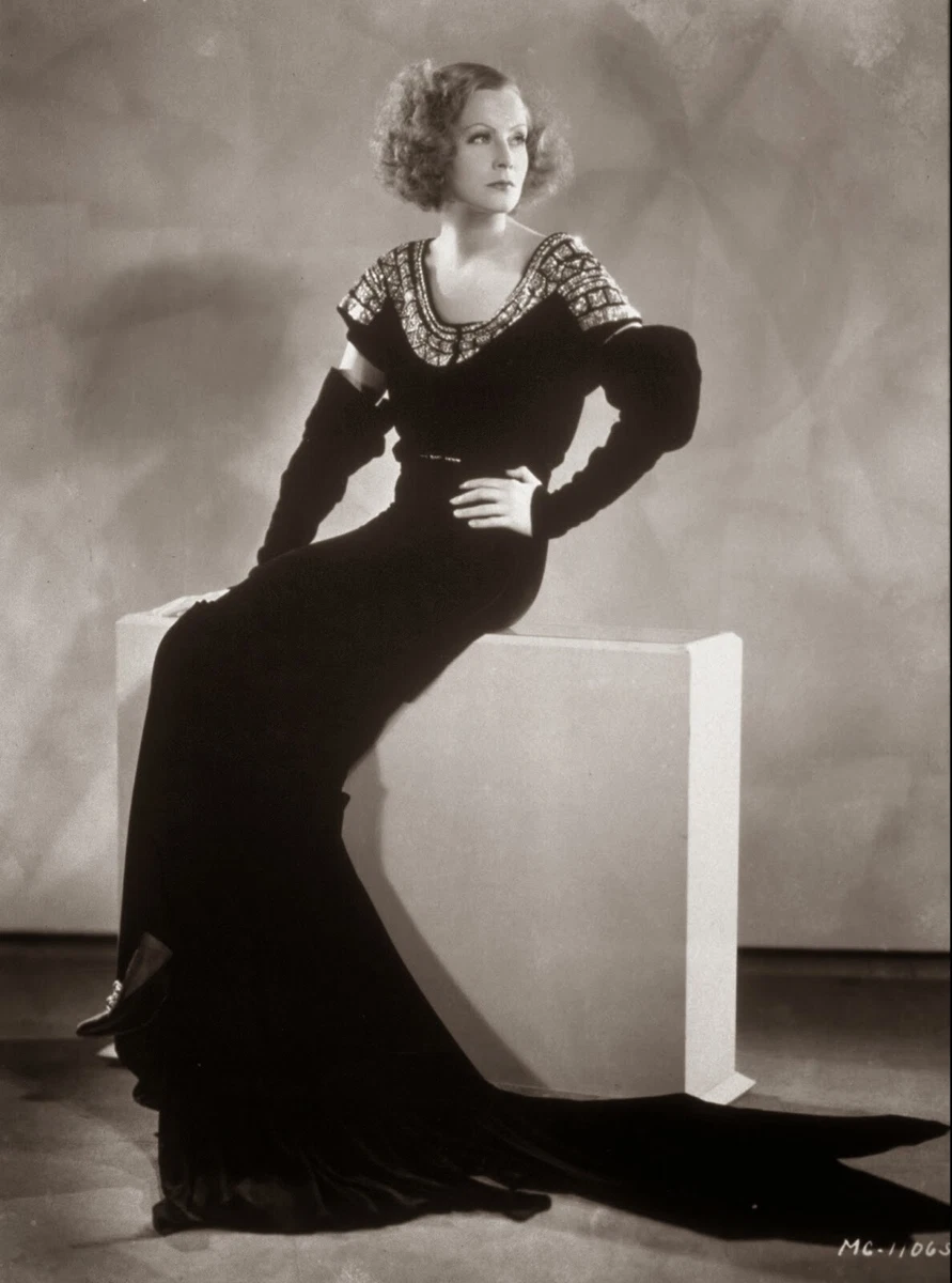 Greta Garbo Suit