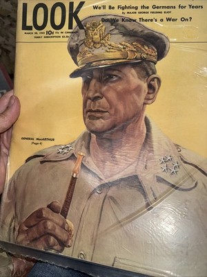 1945 3/20 Look magazine General Douglas MacArthur —Comes Bagged | eBay