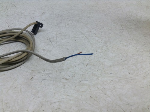 SMC D-A73 Magnetic Reed Switch Sensor DA73 (TSC) | eBay