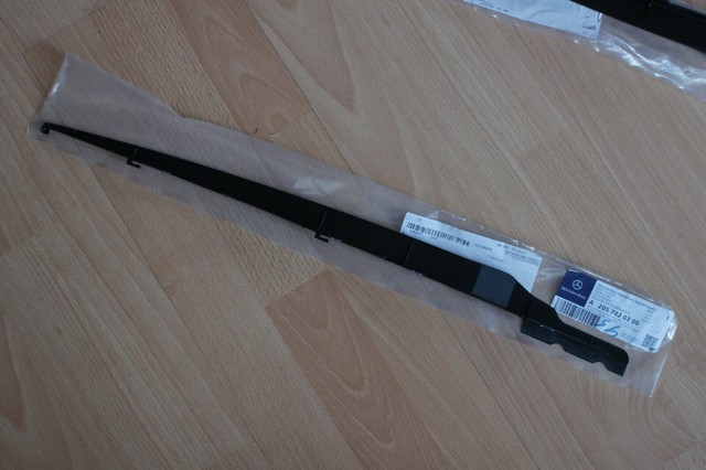 NEU MERCEDES-BENZ C W205 LINKS SCHIEBER DACHABDECKUNG A2057820300 ...