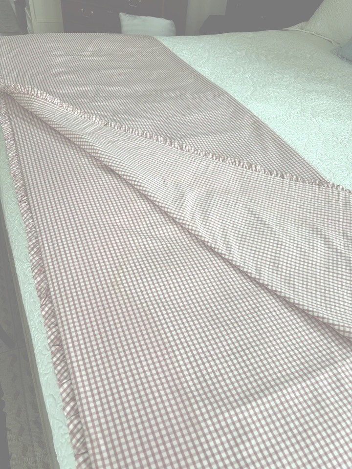 Cowtan And Tout Gingham Bed Throw Raspberry/white Check | eBay