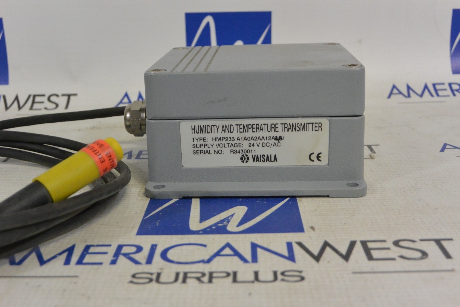 VAISALA HMP233 Humidity and Temperature Transmitter A1A0A2AA12A281 24 ...