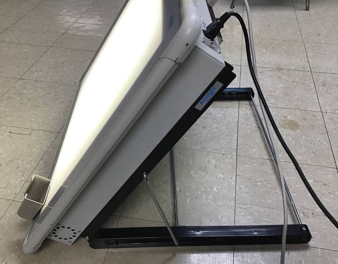 Large NUMONICS CORPORATION DIGITIZER MODEL LIGHTBOX 30”x26.5” | eBay