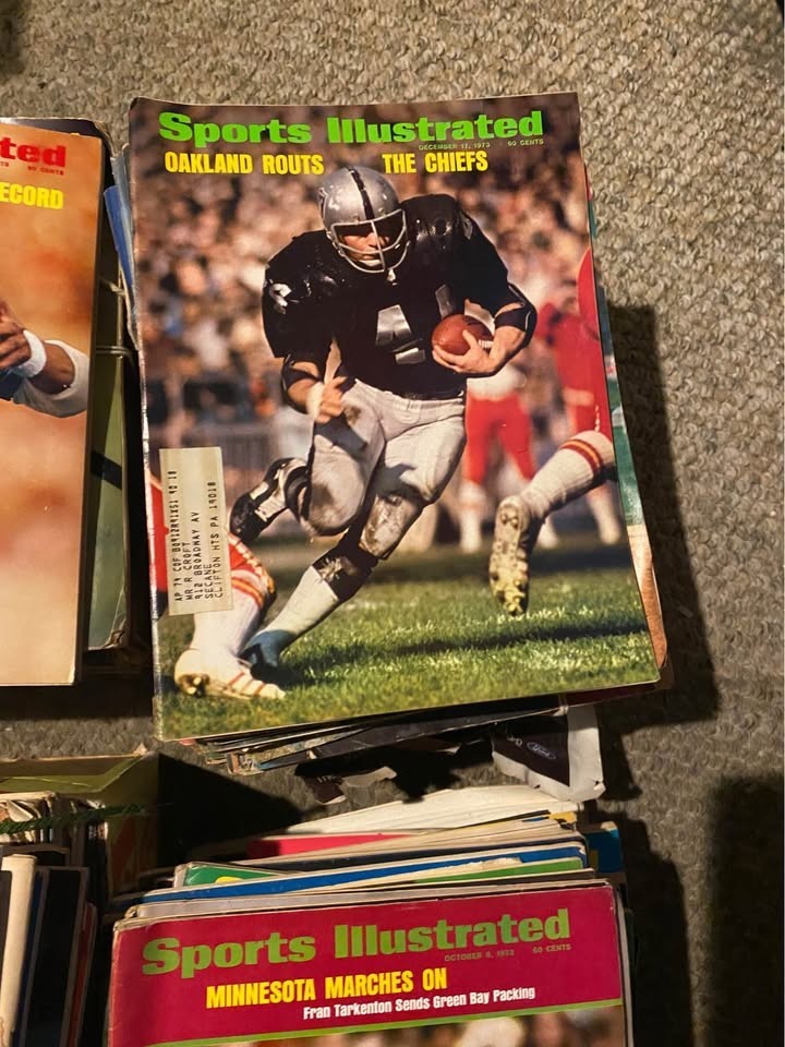 Vintage Early 1970’s Sports Illustrated Magazines (HUGE LOT) Condition ...