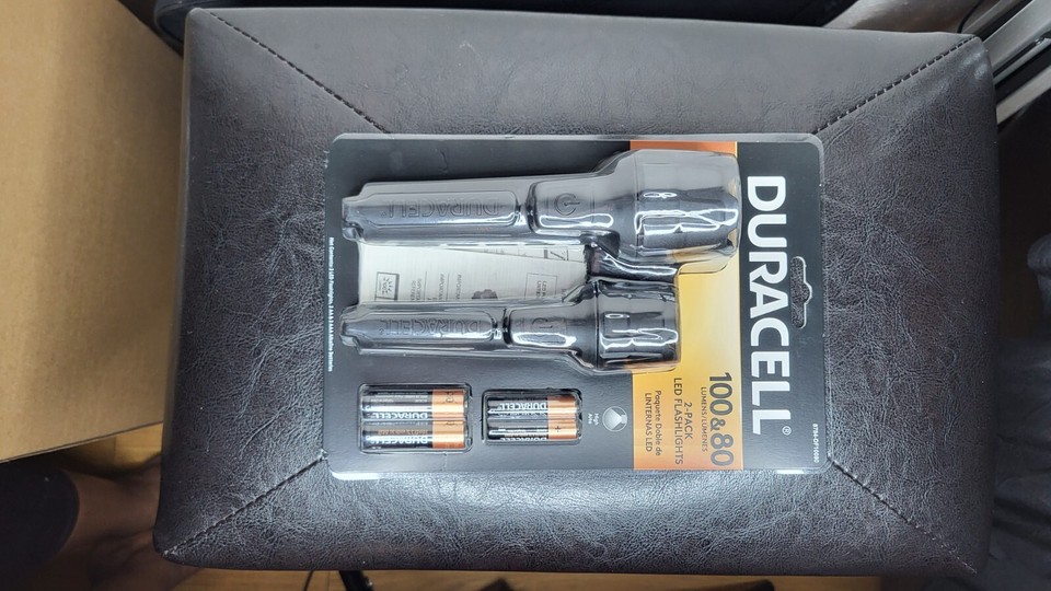 Duracell Heavy Duty Rubber Flashlight Combo Pack -100 & 80 Lumen ...