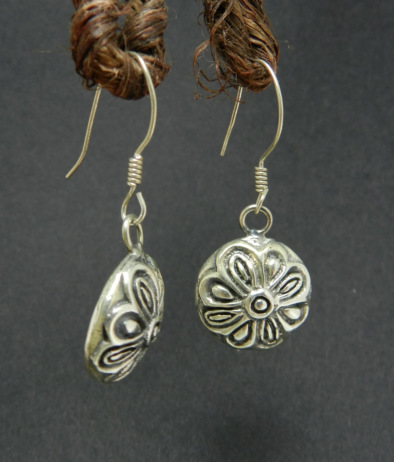 925 Sterling Silver Daisy Flower Disk Dangle Earrings | eBay