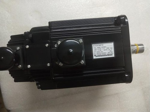 Yaskawa SGMG-18B2ABC SERVO MOTOR SGMG18B2ABC New In Box Expedited ...