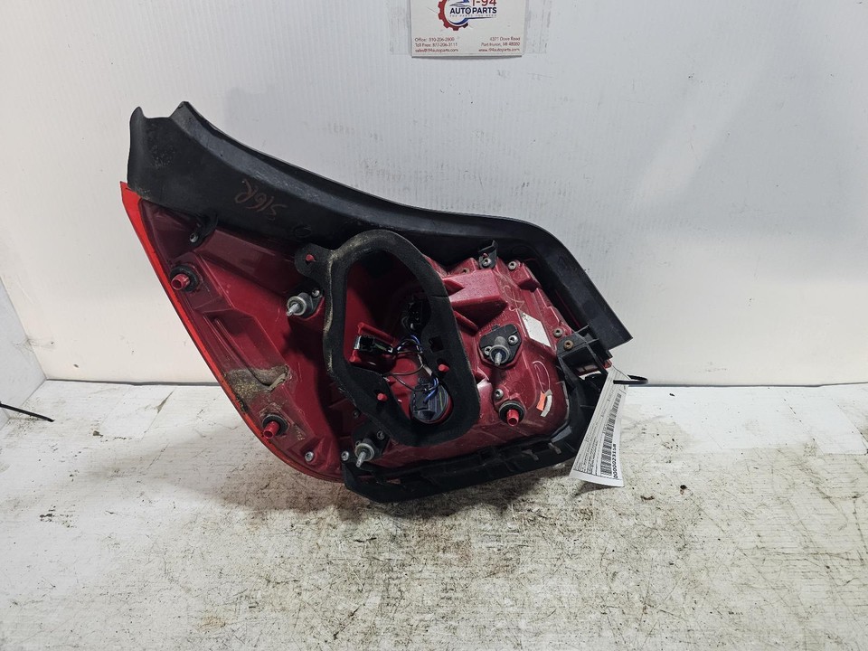 CHEVROLET MALIBU R Taillight LT, quarter panel mounted, R. 13 14 15 | eBay
