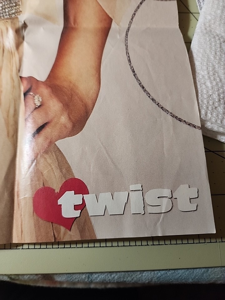 TAYLOR SWIFT, Cody Simpson poster Twist magazine VINTAGE | eBay