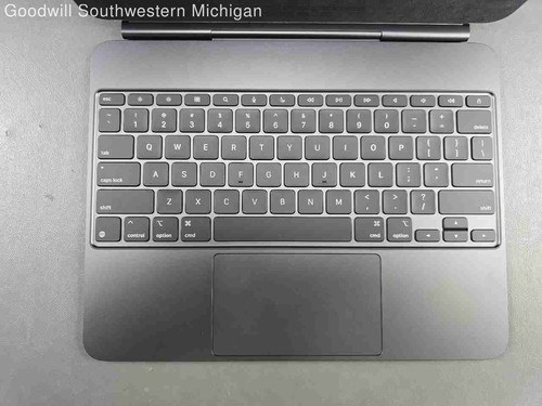 Pre-Owned Apple iPad Magic Keyboard Black Model A2974 | eBay