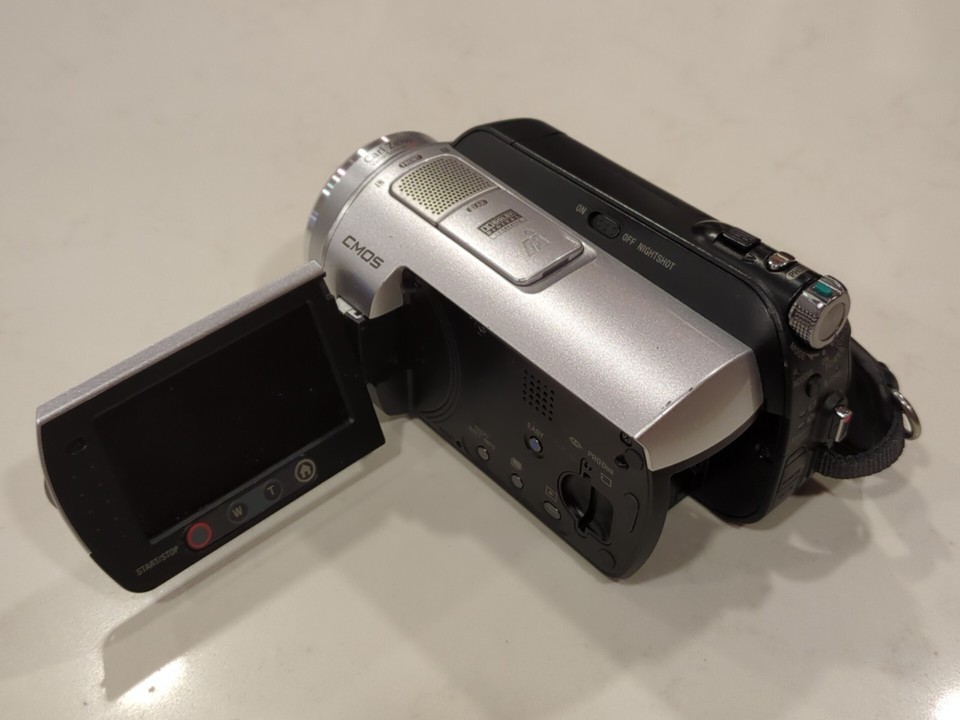 Sony HDR-SR5 HD 1080i 40GB HDD Handycam Silver Camcorder 27242719651| eBay