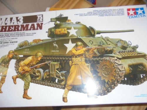 Matilda Mk.III/IV British Infantry Tank Tamiya Model Kit 35300 Military ...