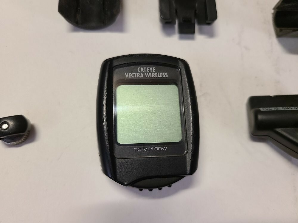 Cateye Vectra Wireless CC-VT100W Cycle Bike Computer | eBay