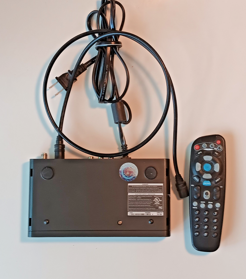 Digital Stream DTX9950 Analog Pass-Through DTV Converter Box w/ Remote ...