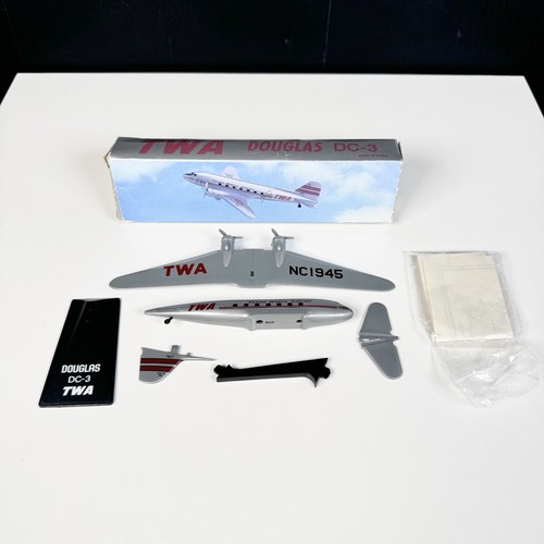 1/100 TWA Trans World Airlines Douglas DC-3 Airplane Model | eBay