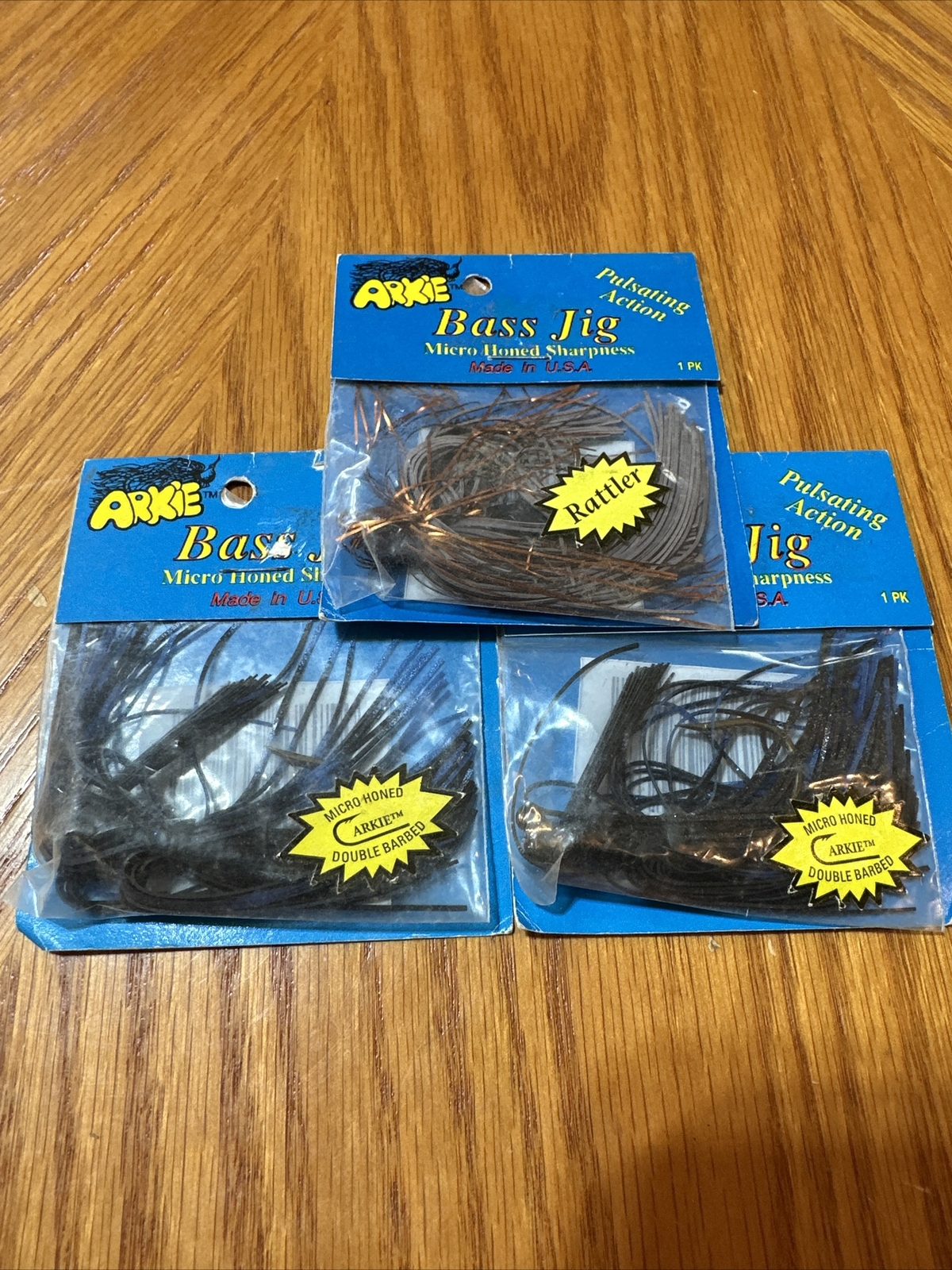 3 Vintage Arkie Weedless Bass Jig 3/8oz 2 Blk-Blue CSJ-38-27 1-BRN-COP ...