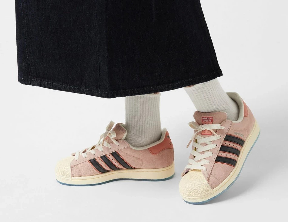 Adidas Originals x SpongeBob SquarePants Patrick Superstar Women's in ...