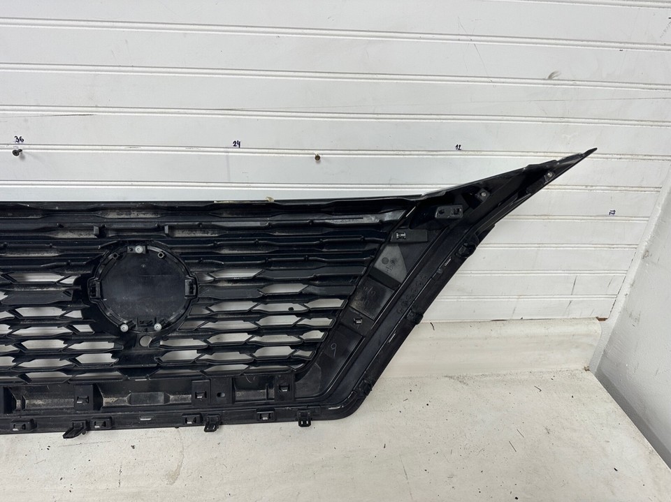 2021-2024 NISSAN ROGUE FRONT BUMPER UPPER GRILLE W/ EMBLEM 62310-6RA0A ...