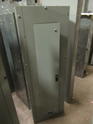 CUTLER HAMMER PRL1A Panelboard, 225A MB, 120/208V, 3PH 4W, 42ct - E362 ...