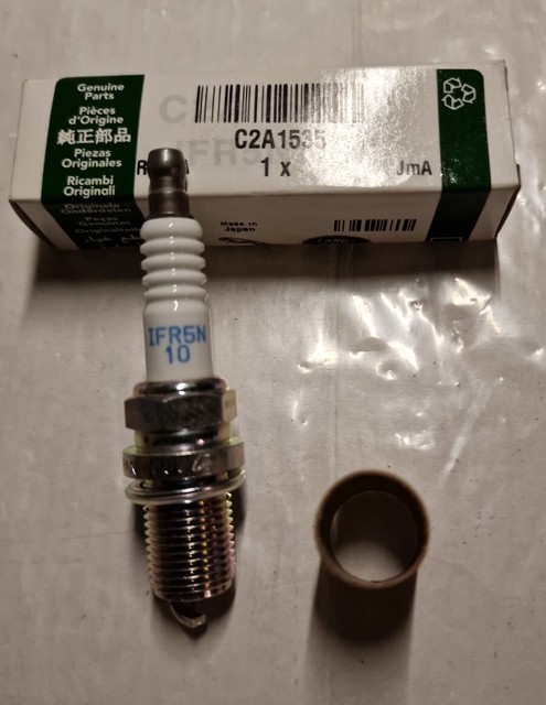 Jaguar Xk8 Coupe 1997 - 2006 4.2v8 Spark Plug. Part- C2A1535 for sale ...