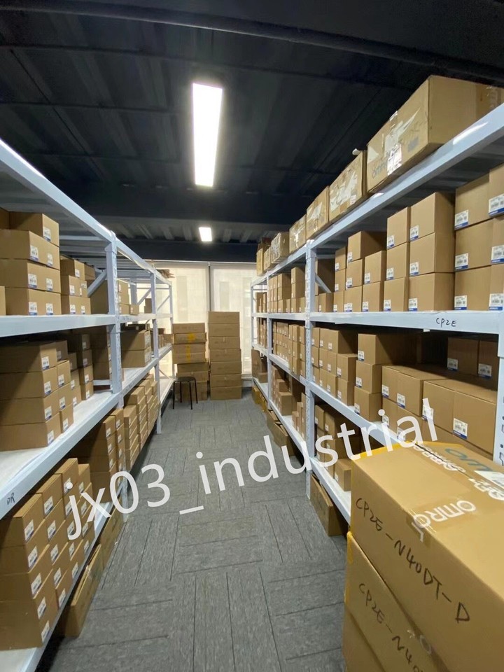 New Factory Sealed AB 5069-OA16 / A Compact 5000 AC Output Module AB ...