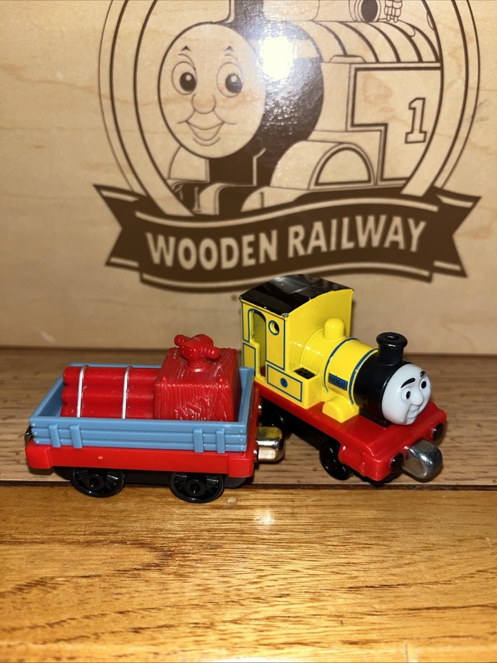 YELLOW RHENEAS THOMAS FRIENDS TRAIN Take N Play DIECAST NEW PAINT ...