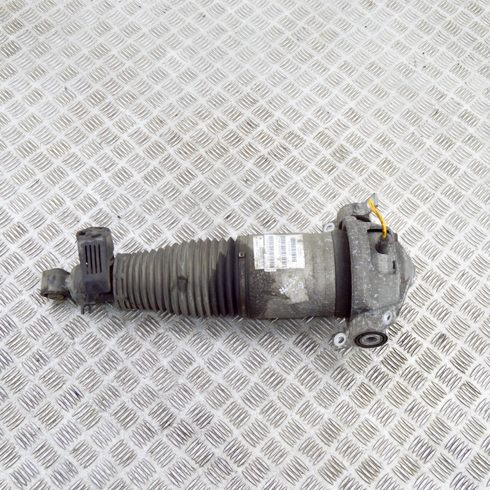 AUDI Q7 4L Rear Right Air Shock Absorber 7L8616020C 3.0 Diesel 176kw ...