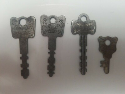 Antique Vintage Masterlock Milwaukee Flat Skeleton Keys, assorted | eBay