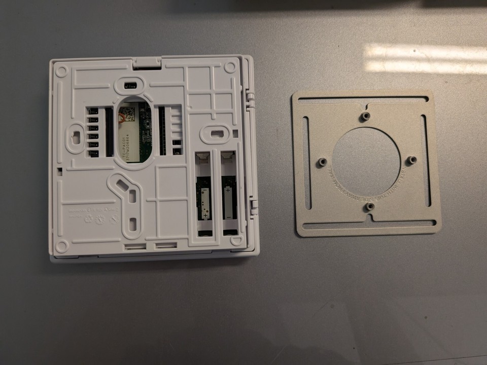 Carrier TC-PAC01 thermostat | eBay