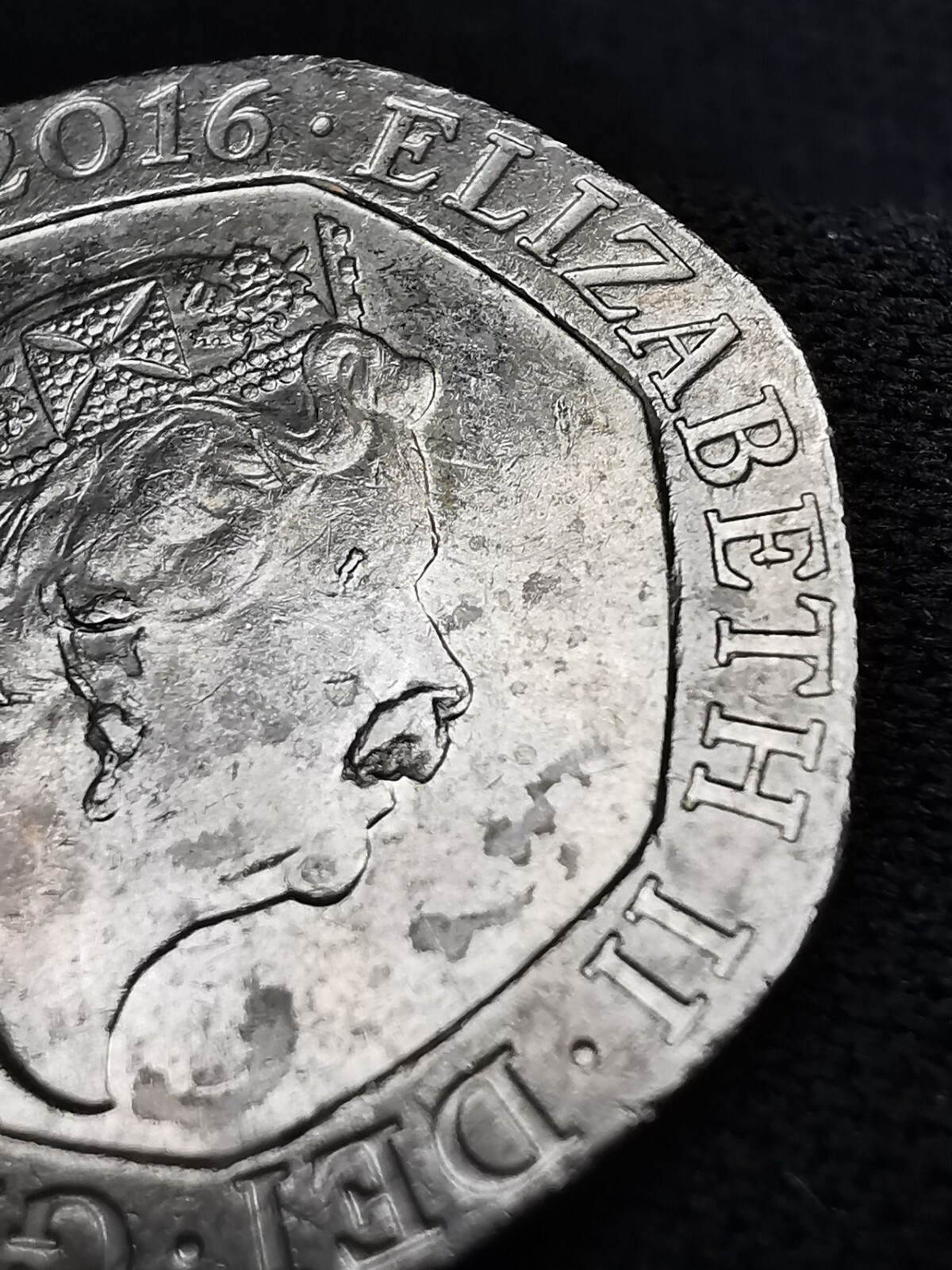 Extraordinary 2016 20p coin. Error | eBay UK