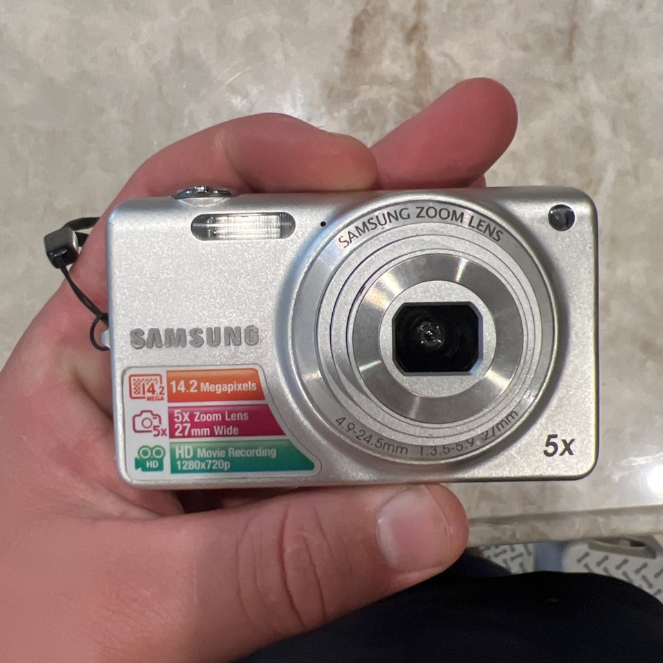 Samsung ST Series ST65 14.2MP Digital Camera BLUE | eBay