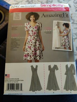 Simplicity 2247 BB 20-28W Slimming Empire Waist Dress Princess Seam ...