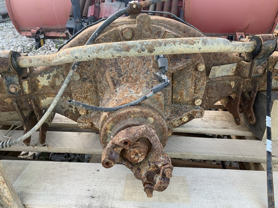 Ford F550 rear differential And Axle Housing F 550 | eBay