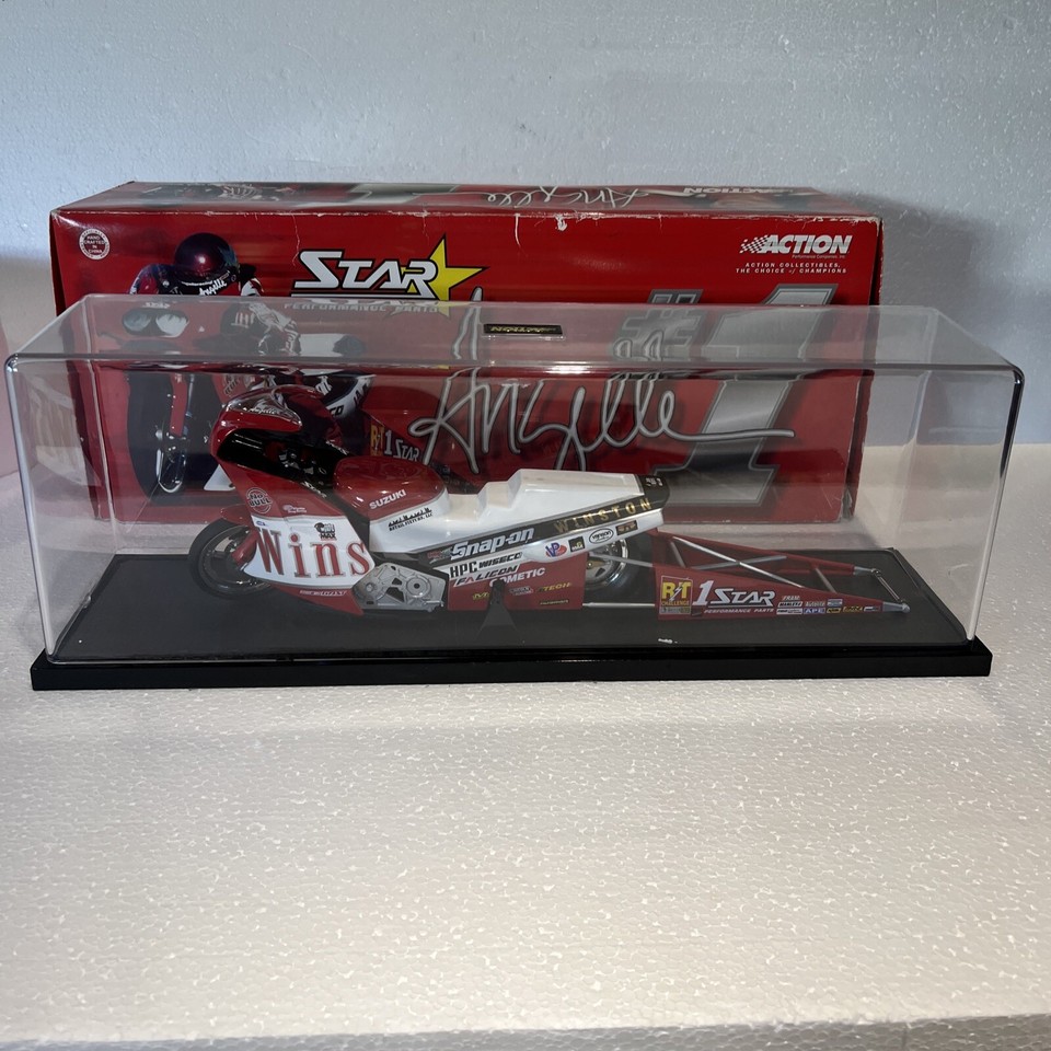 NHRA 1/9 ANGELLE SEELING 2001 WINSTON PRO STOCK BIKE WITH CASE 1/6,196 ...